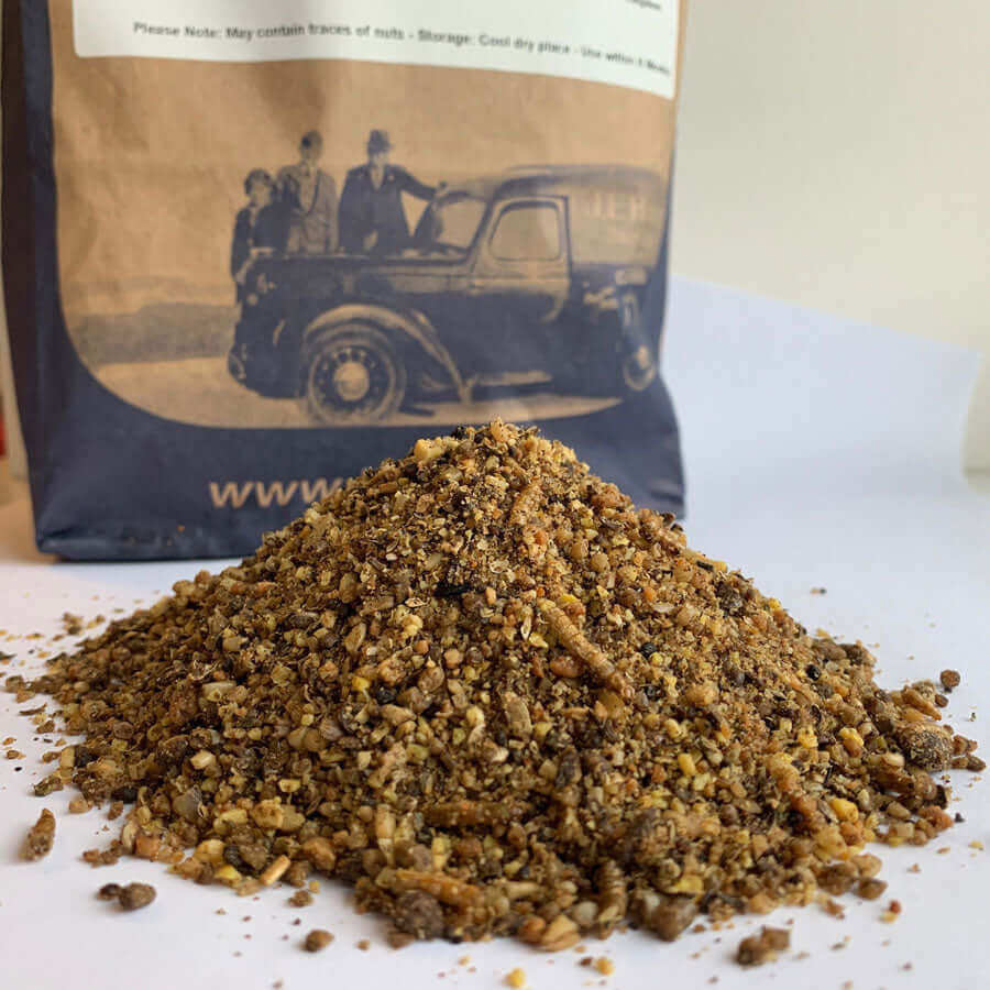 Softbill Food™ for cage and aviary – Haith's UK